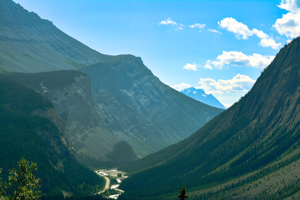 Jasper National Park Guide – Adventures of Bryan & Caleigh